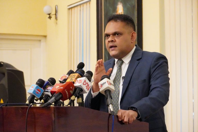 රුපියල ශක්තිමත් වෙලා විදේශ ණය බර අඩු වෙලා - praja.lk